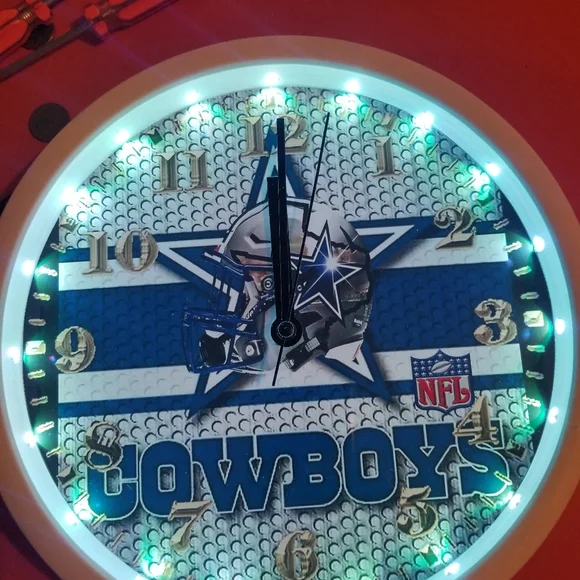 Dallas Cowboys Neon Clock